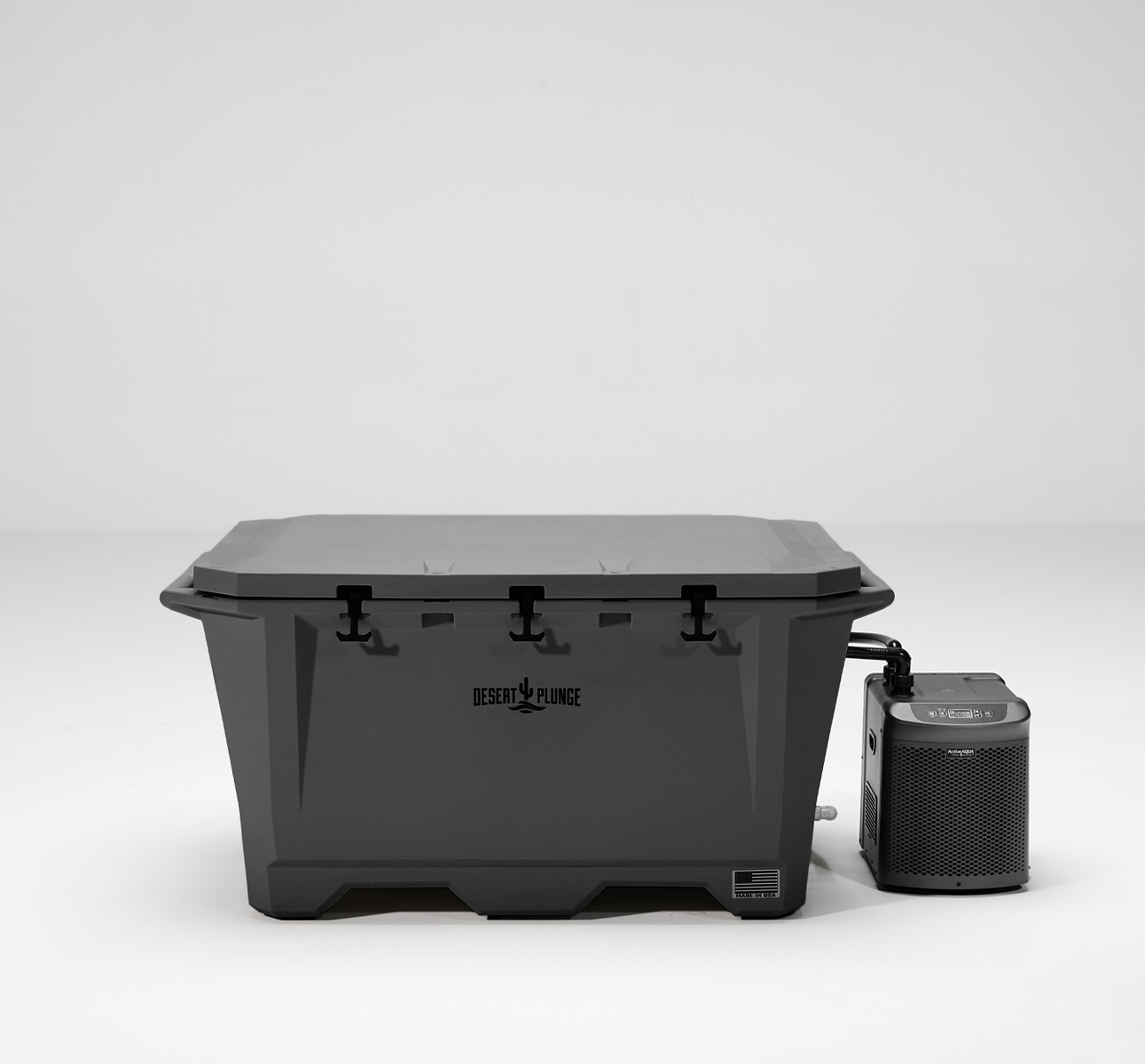 Desert Plunge The Wide Grizzly 450 Cold Plunge Tub - 1/4 Horsepower ...